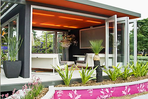 Perspex® Screens & Roofing for Gardens | Mitchell Laminates